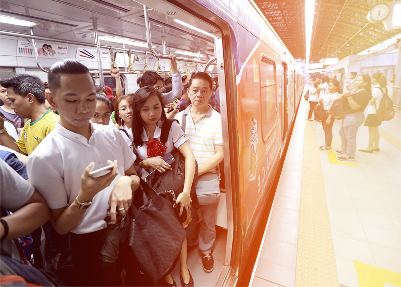 Students will soon enjoy a free ride at MRT-3, LRT-2, PNR starting July ...